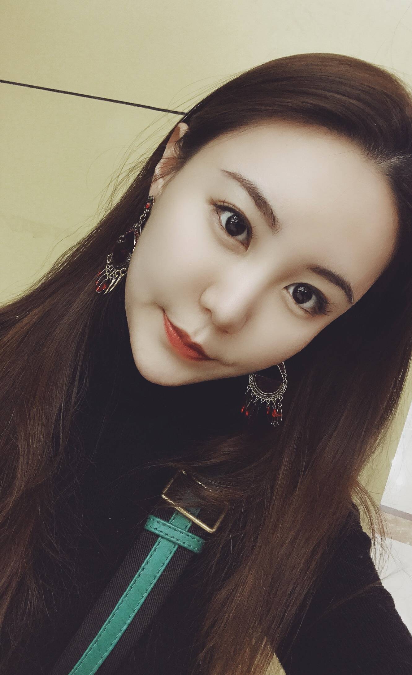 哈喽麻豆-高颜值网拍模特兼职接单买家秀平台